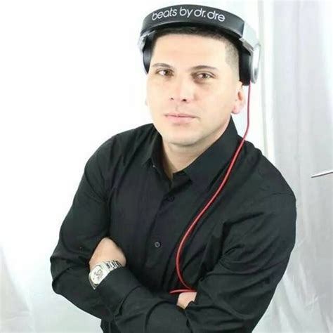 Stream Elizabeth Rojas Listen To Tami Playlist Online For Free On