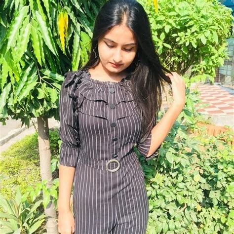 Himanshi Himanshijain On Threads