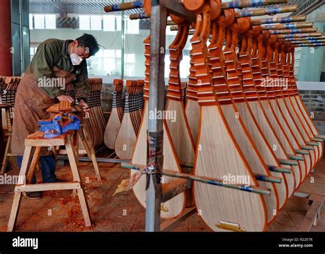 Shijiazhuang Provinz Hebei Provinz Chinas 15 Nov 2018 Ein Arbeitnehmer Macht Traditionelle