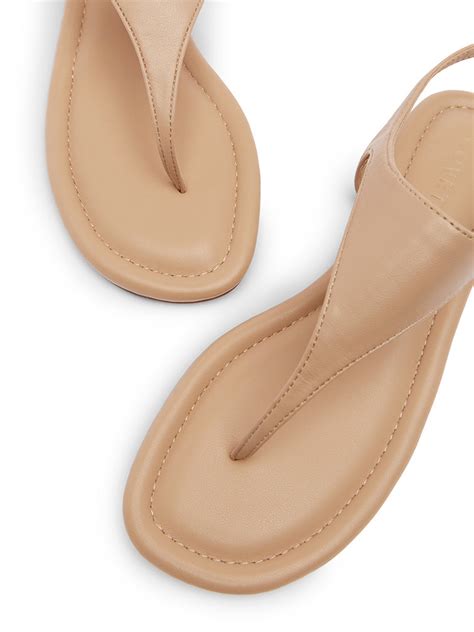 Capri Nude Flat Sandals Thong Sandals Resortwear Covet Shoes