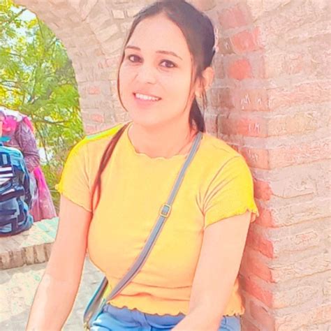 Jyoti Gupta Senior Sales Executive Sapient Realty Linkedin