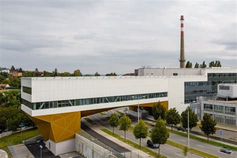 Projekty Muni 4 0 A Simu Pomohly V Rozvoji Univerzity Téma Věda