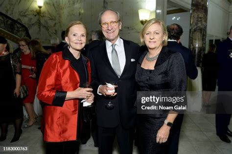 41 Nancy Soderberg Photos And High Res Pictures Getty Images