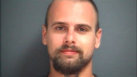 Daniel Loughs Instagram Twitter And Facebook On Idcrawl