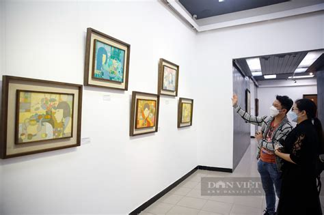 Sống động tranh nghệ thuật khỏa thân tại triển lãm The Nude
