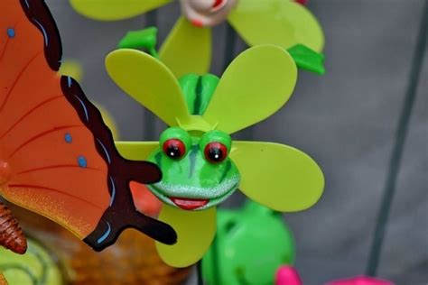 무료 사진 풍선 플라스틱 개요 디자인 밝은 예술 반사 색 빛 재미