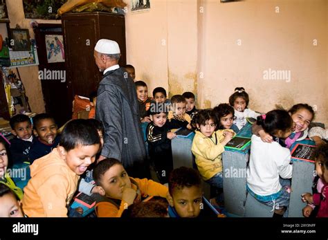 Morocco School Classroom Banque De Photographies Et Dimages à Haute Résolution Alamy
