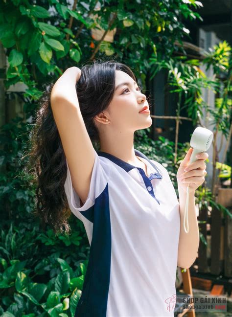 Mai Th O Linh Con G I Mc Quy N Linh G Y S T Xinh P T A Thi N Th N Shop G I Xinh