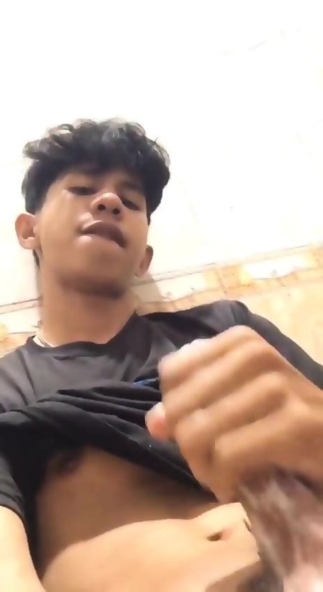Brondong Ganteng Lokal Di Bait Coli Eporner