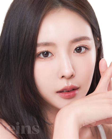 아인츠스튜디오 홍대 프로필 개인화보 배우프로필 증명사진 청음님과 함께한 깨끗하고 맑은 느낌의 퓨어 컨셉입니다 Instagram