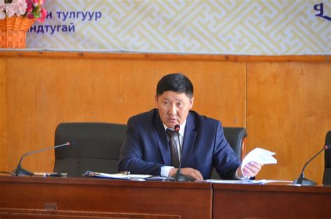 Аймгийн ИТХ ын хороод хуралдаж байна