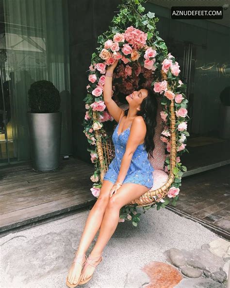 Janis Peebles Feet Aznudefeet