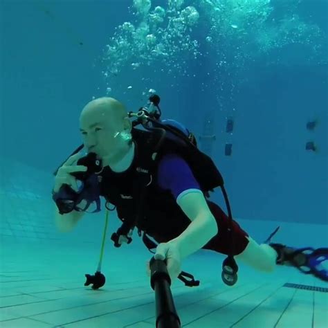 Underwater Barefaced Scubadiver In Pool Thisvid Com