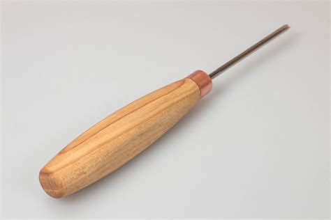 Compact Straight V Profile Chisel 2mm Wide