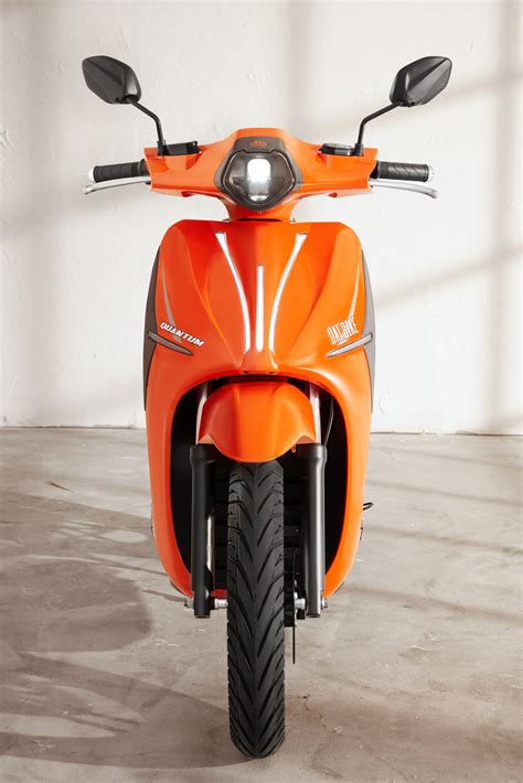 Xe Máy điện Dat Bike Quantum Ra Mắt Giá Gần 50 Triệu đi Tối đa 270 Km