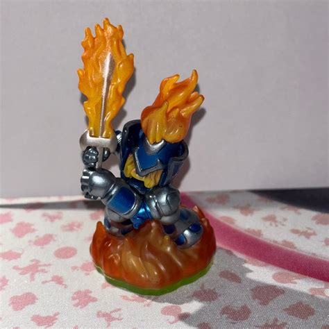 Skylanders Figures And Accessories Lot Ebay