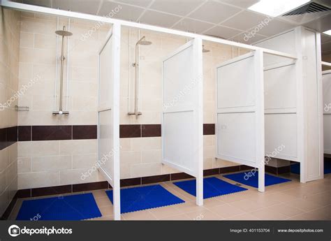 Showers Public Shower Tiles Lighting Common Showers Fitness Room Pool