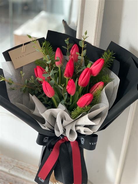 여자친구 꽃다발 선물 추천 튤립꽃다발 튤립꽃말 레드튤립꽃말 네이버 블로그