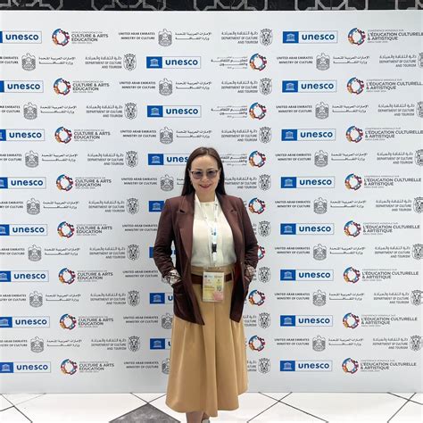 Bookking БАВУУГИЙН ЛХАГВАСҮРЭН Монгол Улсын Хөдөлмөрийн баатар Ардын уран зохиолч их соён