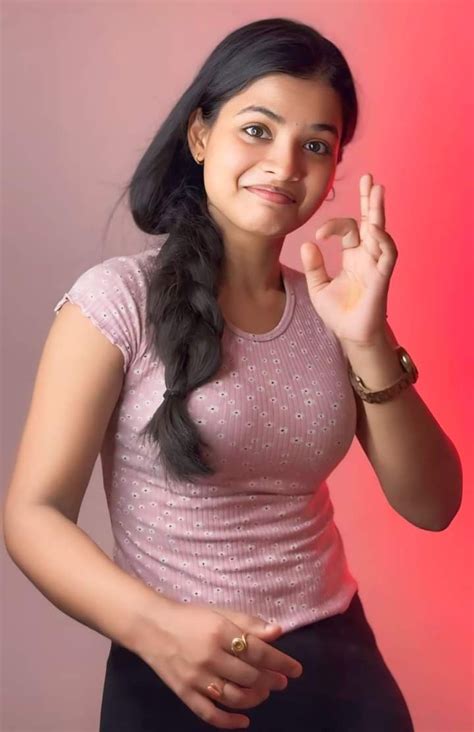Pin By Rao Prasad On Beautiful Women Naturally Beautiful Women Blonde