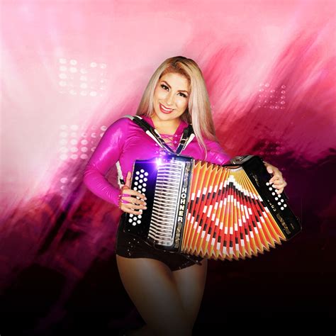 Leyda Y Sus Nuevas Estrellas