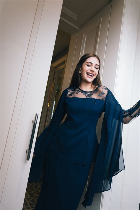Kurung Carrie In Navy Blue Posh Empire