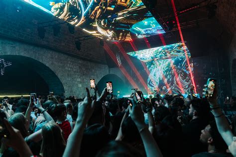 Федеральный Центр Банкротства КАК ПРАВИЛЬНО ЗАКРЫТЬ КРЕДИТНУЮ КАРТУ ⠀ К сожалению многие