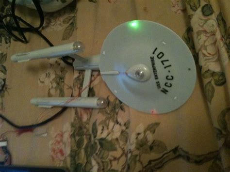 Uss Enterprise Arduino Mini Accionado