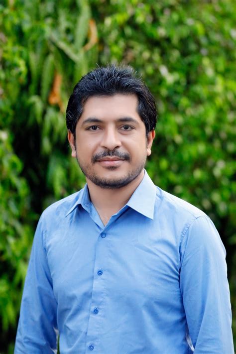 Muhammad Khalid Quickroz