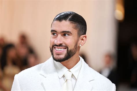 バッド・バニー、 塩対応”されても満面の笑みを輝かせるリッツ・クラッカーの【スーパーボウル】cm公開 Daily News