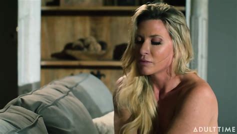 Lexi Lore Y Ariel X Lez Be Bad Intercambiando Subs Parte