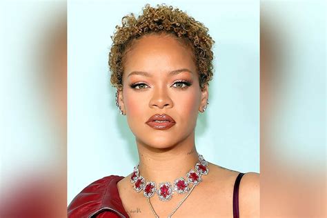 Rihanna Rihanna Stuns In Ruby Choker Designed By Manish Malhotra Telegraph India