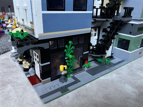 Assembly Square Modifications Rlego