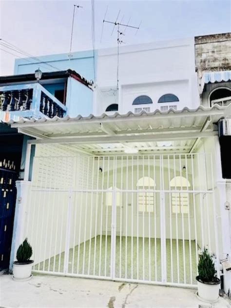 ขายด่วน ทาวน์เฮ้าส์ กระทุ่มแบน เศรษฐกิจ1 เดินทางสะดวกทั้ง ถนนเพชรเกษม ถนนพุทธสาคร ถ พระราม2 ถ