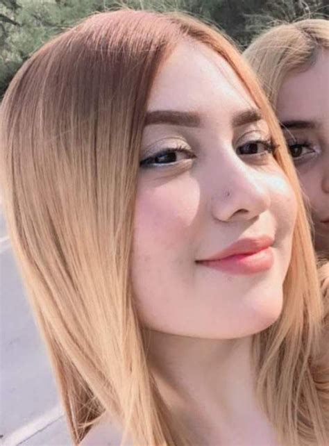 Mi Prima R Chicas Lindas