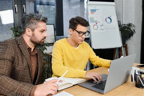 Understanding Employee Onboarding Meaning With A Step By Step Guide