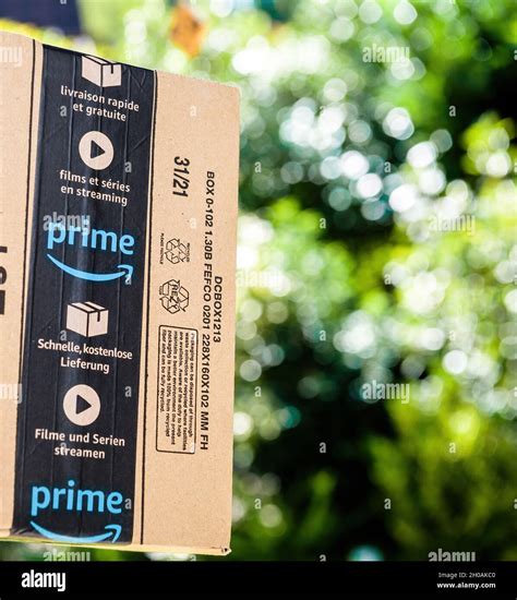 New Amazon Prime Cardboard Parcel With Smiling Arrow Logotype On The
