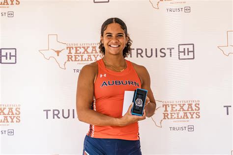 Mccarrell Posts Nations Leading Mark In Day Three Of Texas Relays