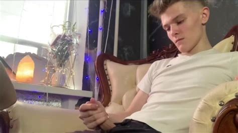 Quick Sex With An End On The Stomach