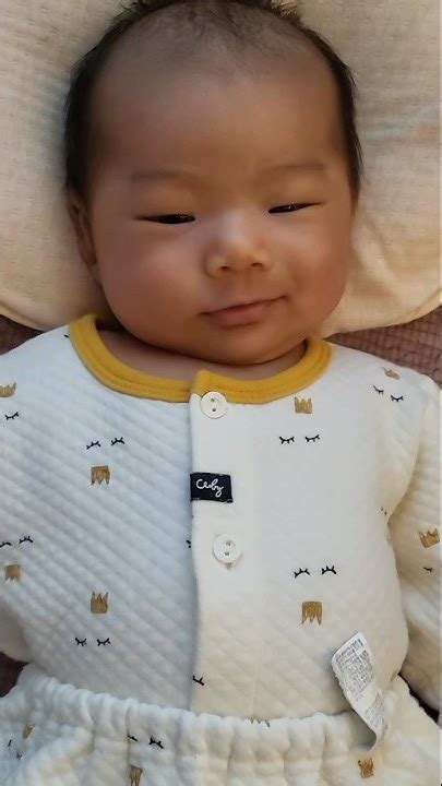 아기가 예뻐보일때😏1개월~ 4개월까지 Youtube