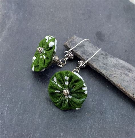 Épinglé Par Valerie Menage Sur Bijoux Matériaux Recyclés Bijoux Recycler