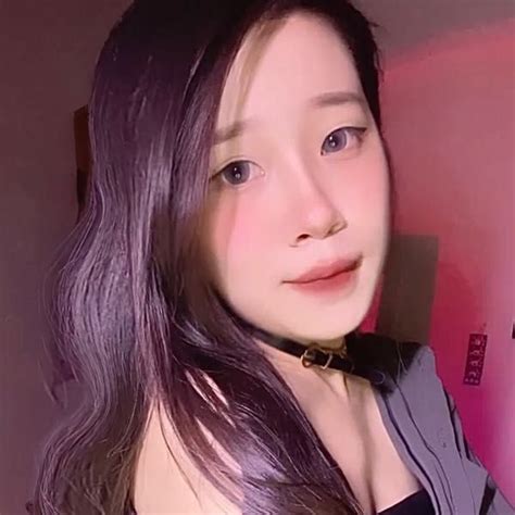 浪live上的衝螢光！有隻♡青醬🩵 18歲拍的