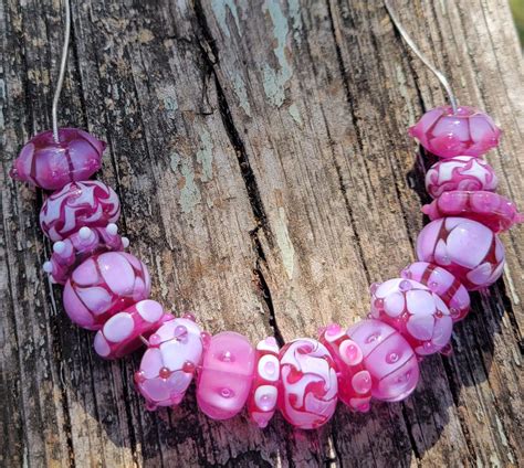 Dot Matrix Necklace Pink