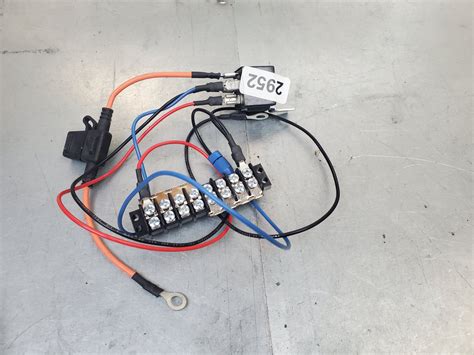 Power Distribution Block With Relay