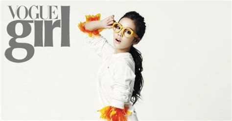 구하라 화보 통해 통통 튀는 치어리더 롤러걸 변신