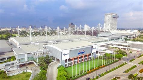 ธุรกิจศูนย์ประชุม 4 รายใหญ่แข่งสร้างเมืองไมซ์ กิน เที่ยว ช้อปปิ้ง Brand Inside