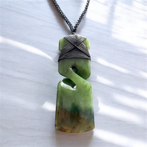 Nz Greenstone Pounamu Twisted Toki Pendant Gizzy Ts And More