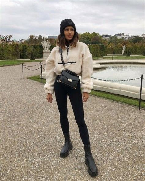 Свитер на молнии — смотри как носят фэшн блогеры Leggings Fashion