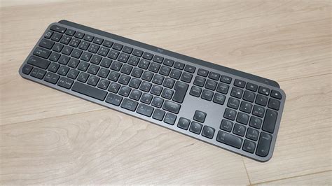 ロジクール ワイヤレスキーボード Kx800 Mx Keys