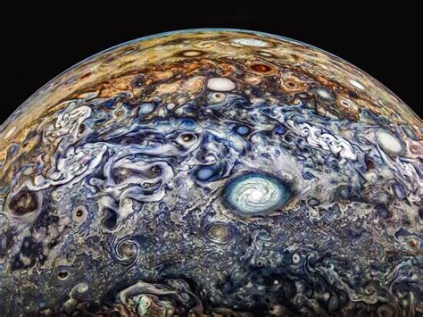 Nasas Juno Probe Sends Impressive Images Never Seen Before Of Jupiter